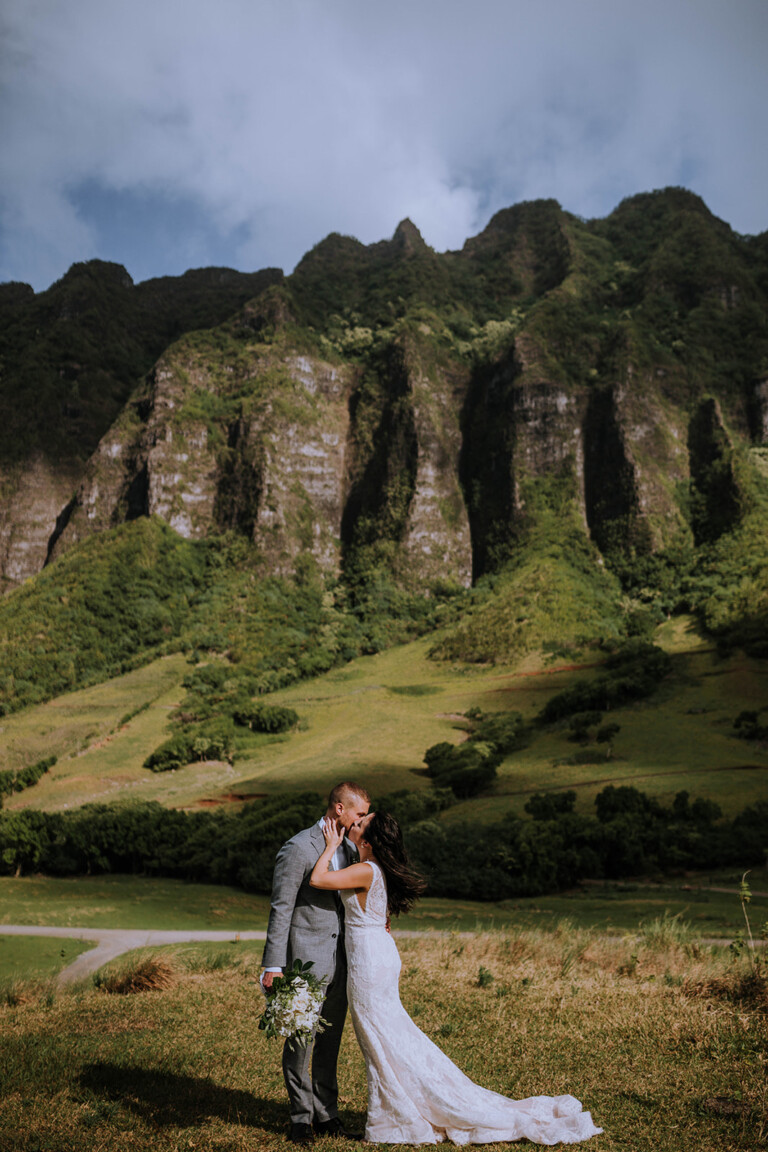 BRIDE GUIDE: Tips for the Best Wedding Photos - Anela Benavides